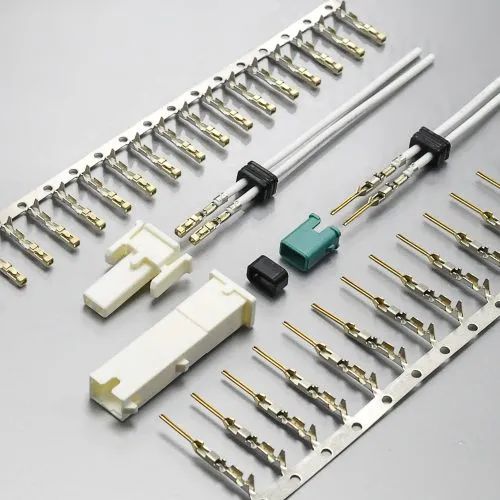 What are the materials and categories of electronic connectors? - KONNRA