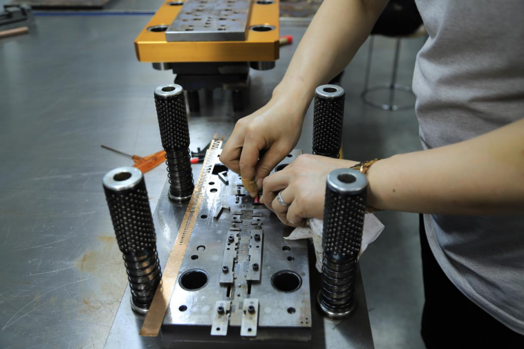 Popularization of Science|Electronic Connector Manufacturing Process ...